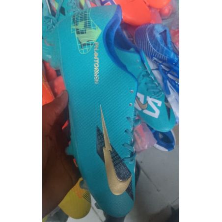 Vente de chaussures de football Nike Phantom (bleu turquoise) en Côte d ...