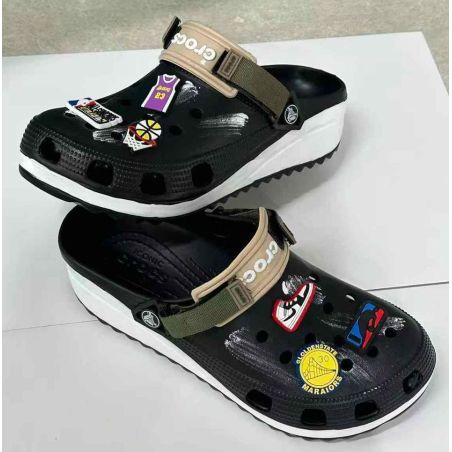 Vente de sandales Crocs homme en Côte d’Ivoire