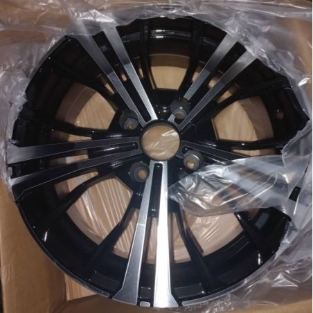 Vente de jantes aluminium Ford Focus 15 pouces neuves en Côte d’Ivoire